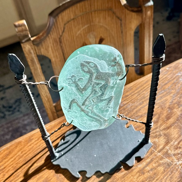 Art | Vintage Handcarved Lizard Icy White Green Jade On Wrought Iron ...